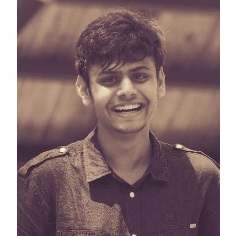 Notable Alumni - Jasudben M.L. School Khar